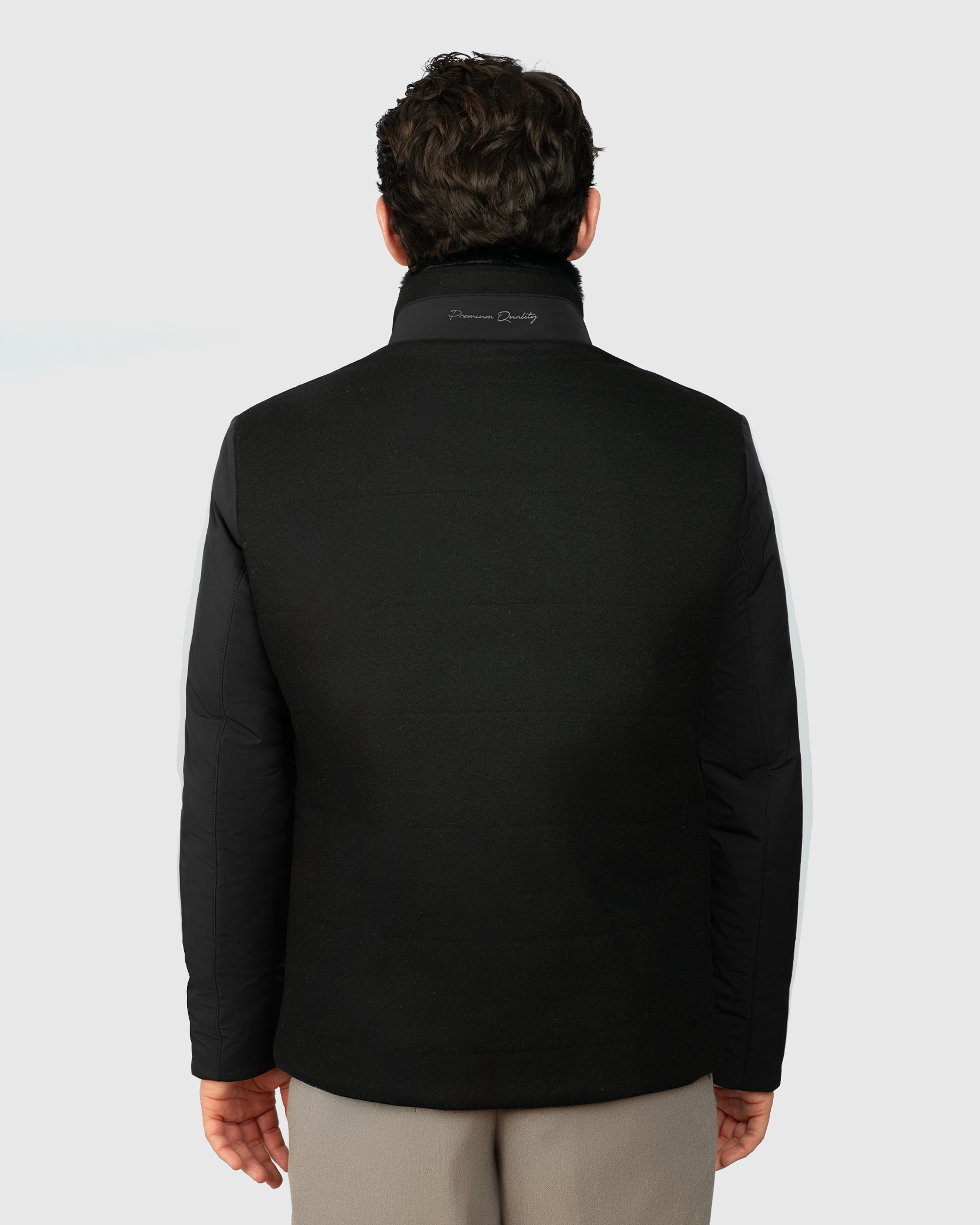 JAKNE (CODE 113 BLACK) – Luciano